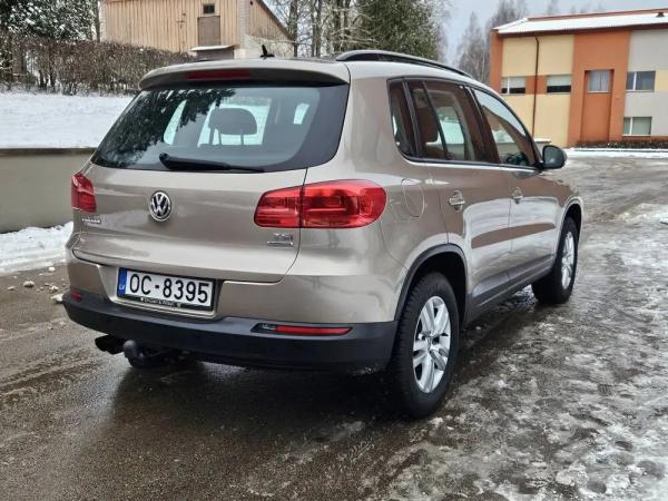 Grey Volkswagen Tiguan 2011 in Jekabpils, with an engine capacity of 1.40 L and mileage of 114 thousand km for 7200 €, photo 6 on AUTOMOTO.COM.LV