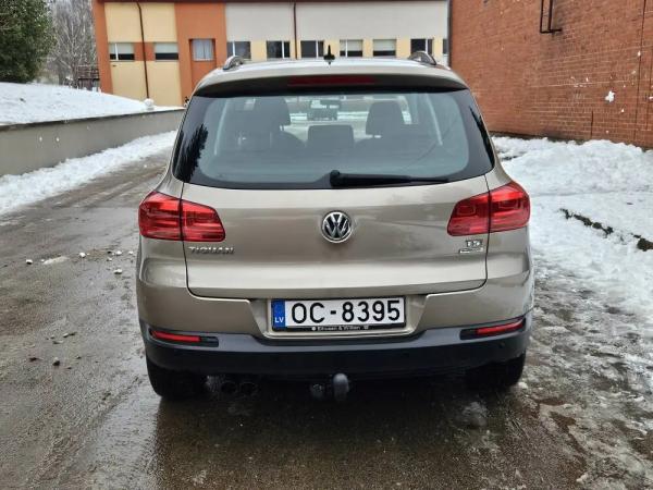 Grey Volkswagen Tiguan 2011 in Jekabpils, with an engine capacity of 1.40 L and mileage of 114 thousand km for 7200 €, photo 7 on AUTOMOTO.COM.LV