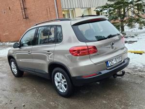 Pelēks Volkswagen Tiguan 2011 Jēkabpils, ar dzinēja tilpumu 1.40 L un nobraukumu 114 tūkst. km par 7200 €, foto 9 vietnē AUTOMOTO.COM.LV