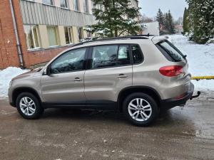 Pelēks Volkswagen Tiguan 2011 Jēkabpils, ar dzinēja tilpumu 1.40 L un nobraukumu 114 tūkst. km par 7200 €, foto 10 vietnē AUTOMOTO.COM.LV