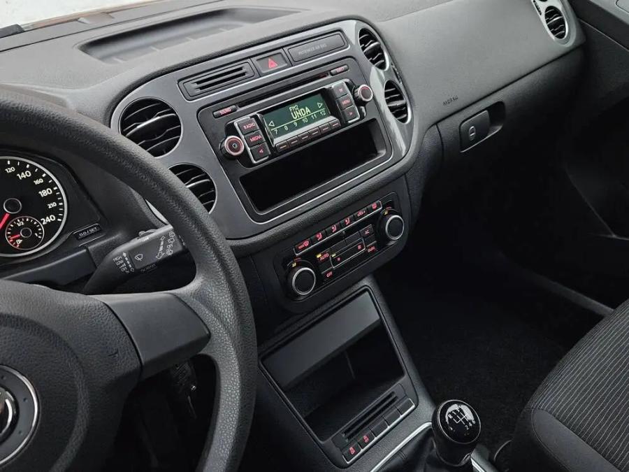 Pelēks Volkswagen Tiguan 2011 Jēkabpils, ar dzinēja tilpumu 1.40 L un nobraukumu 114 tūkst. km par 7200 €, foto 25 vietnē AUTOMOTO.COM.LV