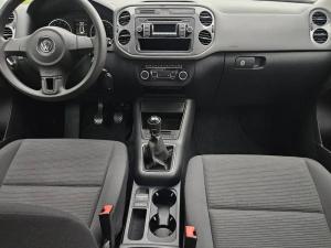 Pelēks Volkswagen Tiguan 2011 Jēkabpils, ar dzinēja tilpumu 1.40 L un nobraukumu 114 tūkst. km par 7200 €, foto 32 vietnē AUTOMOTO.COM.LV