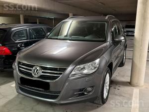 Pelēks Volkswagen Tiguan 2011 Rīga, ar dzinēja tilpumu 1.40 L un nobraukumu 178 tūkst. km par 6250 €, foto 3 vietnē AUTOMOTO.COM.LV