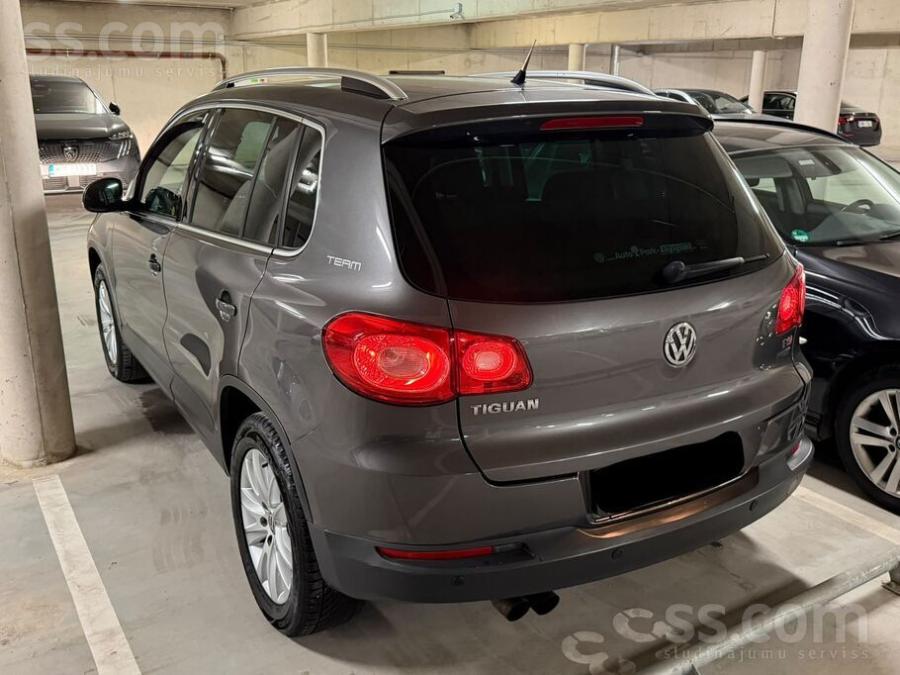 Pelēks Volkswagen Tiguan 2011 Rīga, ar dzinēja tilpumu 1.40 L un nobraukumu 178 tūkst. km par 6250 €, foto 6 vietnē AUTOMOTO.COM.LV
