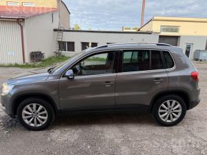 Pelēks Volkswagen Tiguan 2011 Rēzekne, ar dzinēja tilpumu 2.00 L un nobraukumu 0 tūkst. km par 6750 €, foto 8 vietnē AUTOMOTO.COM.LV