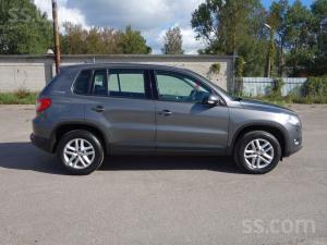 Grey Volkswagen Tiguan 2011 in Riga, with an engine capacity of 2.00 L and mileage of 220 thousand km for 6950 €, photo 13 on AUTOMOTO.COM.LV