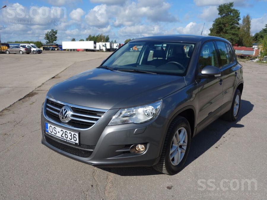 Grey Volkswagen Tiguan 2011 in Riga, with an engine capacity of 2.00 L and mileage of 220 thousand km for 6950 €, photo 17 on AUTOMOTO.COM.LV