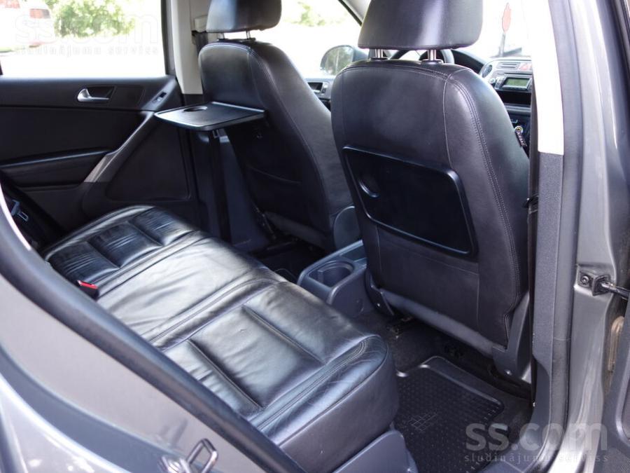 Grey Volkswagen Tiguan 2011 in Riga, with an engine capacity of 2.00 L and mileage of 220 thousand km for 6950 €, photo 19 on AUTOMOTO.COM.LV
