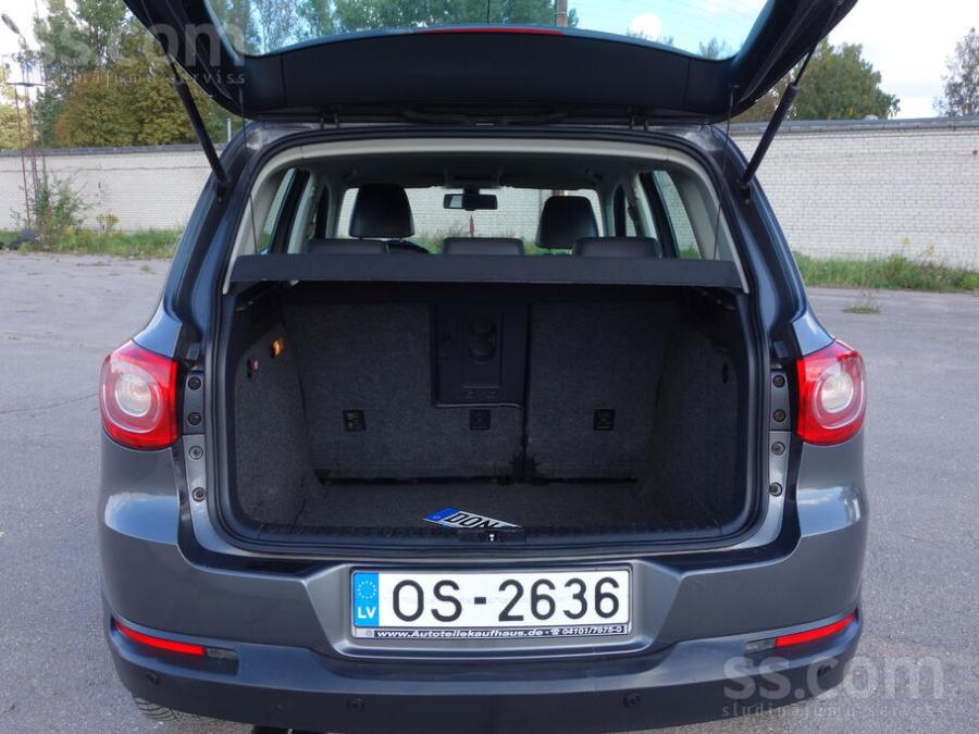 Grey Volkswagen Tiguan 2011 in Riga, with an engine capacity of 2.00 L and mileage of 220 thousand km for 6950 €, photo 23 on AUTOMOTO.COM.LV