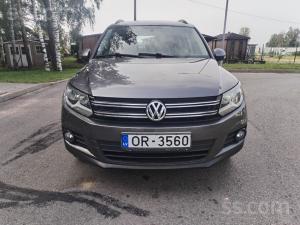 Pelēks Volkswagen Tiguan 2011 Rīga, ar dzinēja tilpumu 2.00 L un nobraukumu 201 tūkst. km par 7650 €, foto 9 vietnē AUTOMOTO.COM.LV