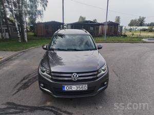 Pelēks Volkswagen Tiguan 2011 Rīga, ar dzinēja tilpumu 2.00 L un nobraukumu 201 tūkst. km par 7650 €, foto 10 vietnē AUTOMOTO.COM.LV