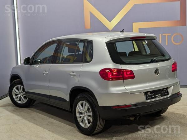 Grey Volkswagen Tiguan 2011 in Jurmala, with an engine capacity of 1.40 L and mileage of 243 thousand km for 6950 €, photo 3 on AUTOMOTO.COM.LV