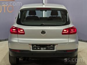 Pelēks Volkswagen Tiguan 2011 Jūrmala, ar dzinēja tilpumu 1.40 L un nobraukumu 243 tūkst. km par 6950 €, foto 11 vietnē AUTOMOTO.COM.LV