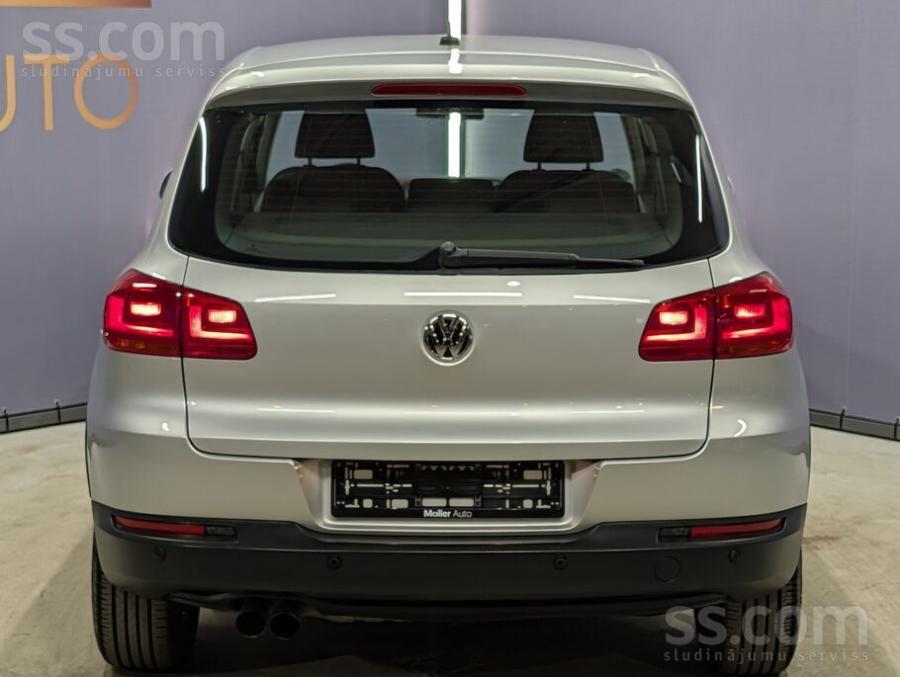 Pelēks Volkswagen Tiguan 2011 Jūrmala, ar dzinēja tilpumu 1.40 L un nobraukumu 243 tūkst. km par 6950 €, foto 11 vietnē AUTOMOTO.COM.LV