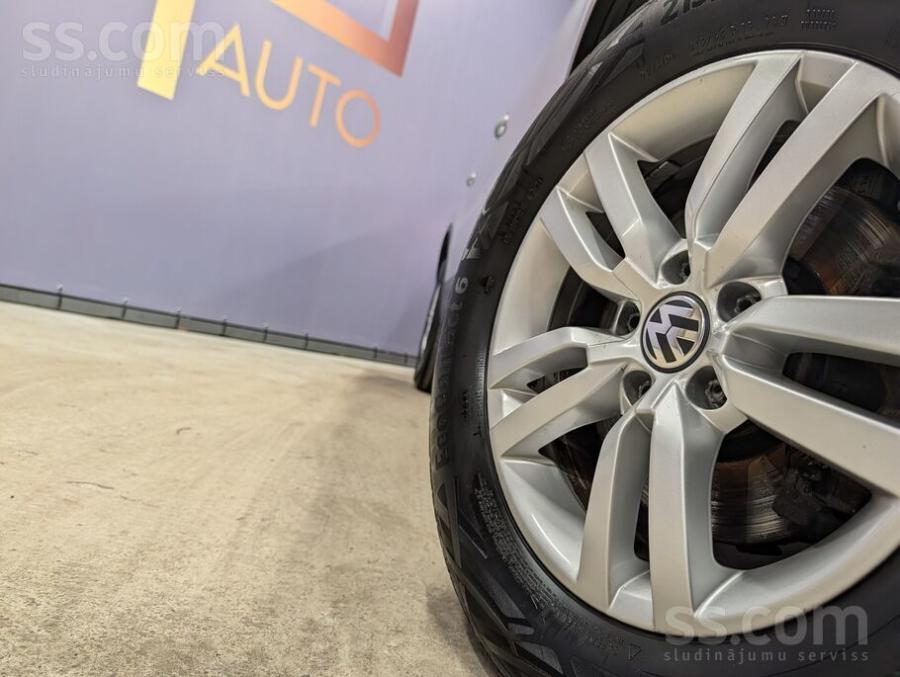 Pelēks Volkswagen Tiguan 2011 Jūrmala, ar dzinēja tilpumu 1.40 L un nobraukumu 243 tūkst. km par 6950 €, foto 12 vietnē AUTOMOTO.COM.LV