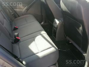 Pelēks Volkswagen Tiguan 2011 Valmiera, ar dzinēja tilpumu 2.00 L un nobraukumu 290 tūkst. km par 5550 €, foto 11 vietnē AUTOMOTO.COM.LV