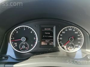 Pelēks Volkswagen Tiguan 2011 Valmiera, ar dzinēja tilpumu 2.00 L un nobraukumu 290 tūkst. km par 5550 €, foto 19 vietnē AUTOMOTO.COM.LV