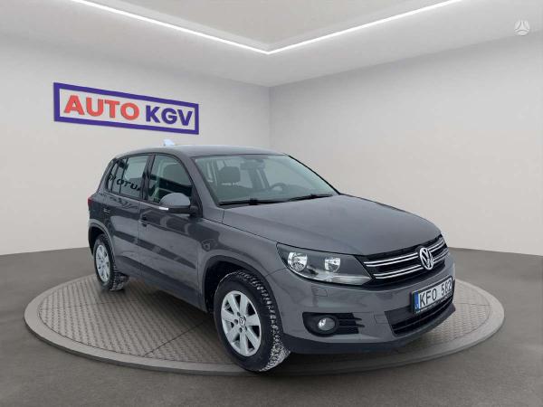 Grey Volkswagen Tiguan 2012 in Kaunas, with an engine capacity of 2.00 L and mileage of 312 thousand km for 9499 €, photo 7 on AUTOMOTO.COM.LV