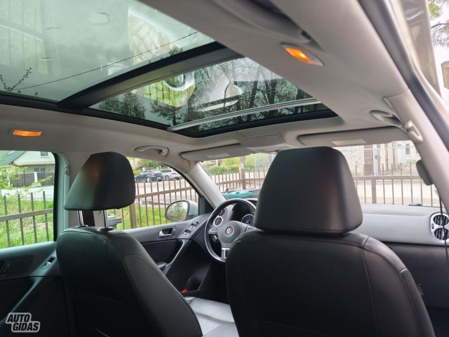 Grey Volkswagen Tiguan 2012 in Vilnius, with an engine capacity of 2.00 L and mileage of 153 thousand km for 6750 €, photo 9 on AUTOMOTO.COM.LV