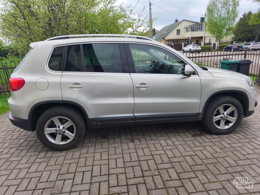 Grey Volkswagen Tiguan 2012 in Vilnius, with an engine capacity of 2.00 L and mileage of 153 thousand km for 6750 €, photo 14 on AUTOMOTO.COM.LV