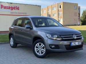 Grey Volkswagen Tiguan 2012 in Kaisiadorys, with an engine capacity of 2.00 L and mileage of 361 thousand km for 5950 €, photo  on AUTOMOTO.COM.LV