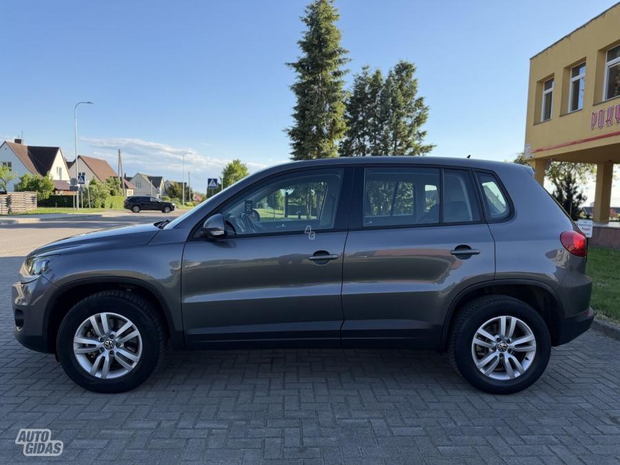 Grey Volkswagen Tiguan 2012 in Kaisiadorys, with an engine capacity of 2.00 L and mileage of 361 thousand km for 5950 €, photo 7 on AUTOMOTO.COM.LV