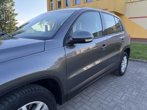 Grey Volkswagen Tiguan 2012 in Kaisiadorys, with an engine capacity of 2.00 L and mileage of 361 thousand km for 5950 €, photo 15 on AUTOMOTO.COM.LV