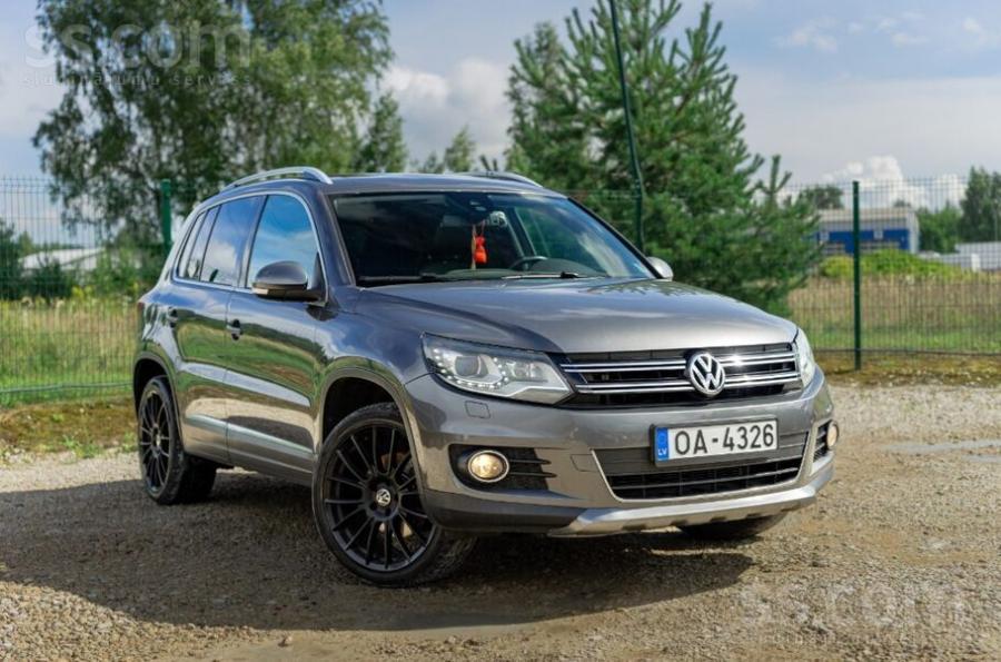 Pelēks Volkswagen Tiguan 2012 Valmiera, ar dzinēja tilpumu 2.00 L un nobraukumu 317 tūkst. km par 6900 €, foto 3 vietnē AUTOMOTO.COM.LV