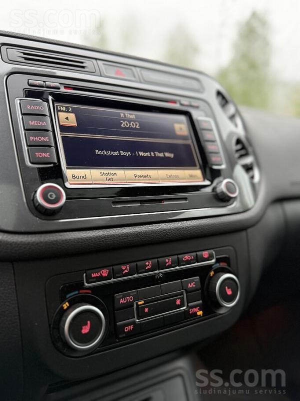 Pelēks Volkswagen Tiguan 2012 Rīga, ar dzinēja tilpumu 2.00 L un nobraukumu 239 tūkst. km par 7999 €, foto 6 vietnē AUTOMOTO.COM.LV
