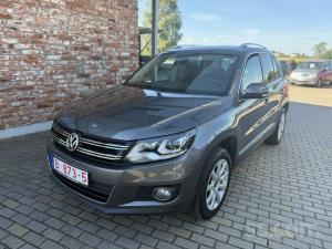 Grey Volkswagen Tiguan 2012 in Talsi, with an engine capacity of 2.00 L and mileage of 288 thousand km for 12470 €, photo  on AUTOMOTO.COM.LV