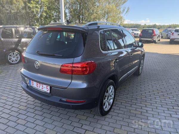 Pelēks Volkswagen Tiguan 2012 Talsi, ar dzinēja tilpumu 2.00 L un nobraukumu 288 tūkst. km par 12470 €, foto 4 vietnē AUTOMOTO.COM.LV
