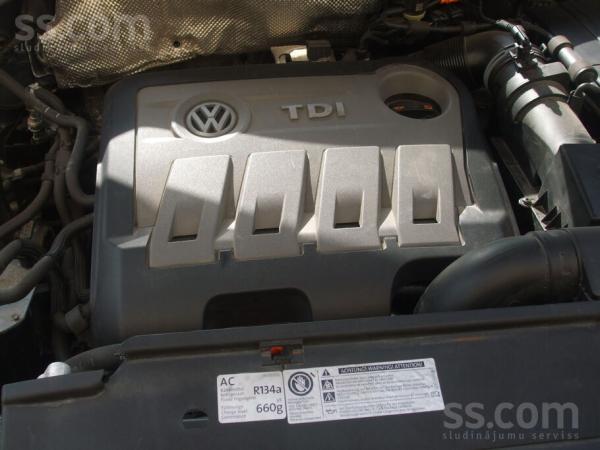 Pelēks Volkswagen Tiguan 2012 Rīga, ar dzinēja tilpumu 2.00 L un nobraukumu 329 tūkst. km par 8700 €, foto 10 vietnē AUTOMOTO.COM.LV