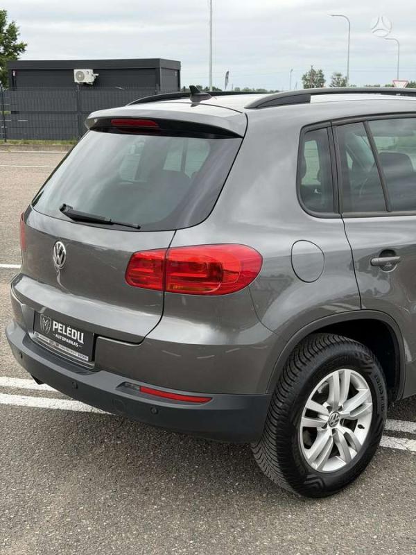 Pelēks Volkswagen Tiguan 2012 Kėdainiai, ar dzinēja tilpumu 1.97 L un nobraukumu 287 tūkst. km par 7700 €, foto 8 vietnē AUTOMOTO.COM.LV