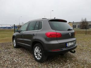 Pelēks Volkswagen Tiguan 2012 Saldus, ar dzinēja tilpumu 1.40 L un nobraukumu 142 tūkst. km par 8700 €, foto 5 vietnē AUTOMOTO.COM.LV
