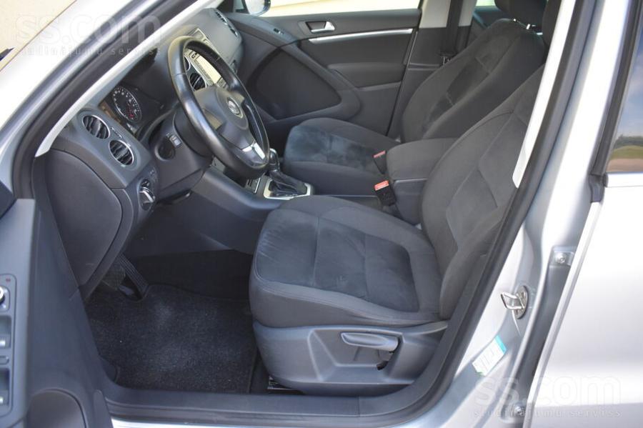 Pelēks Volkswagen Tiguan 2012 Talsi, ar dzinēja tilpumu 2.00 L un nobraukumu 148 tūkst. km par 8000 €, foto 7 vietnē AUTOMOTO.COM.LV