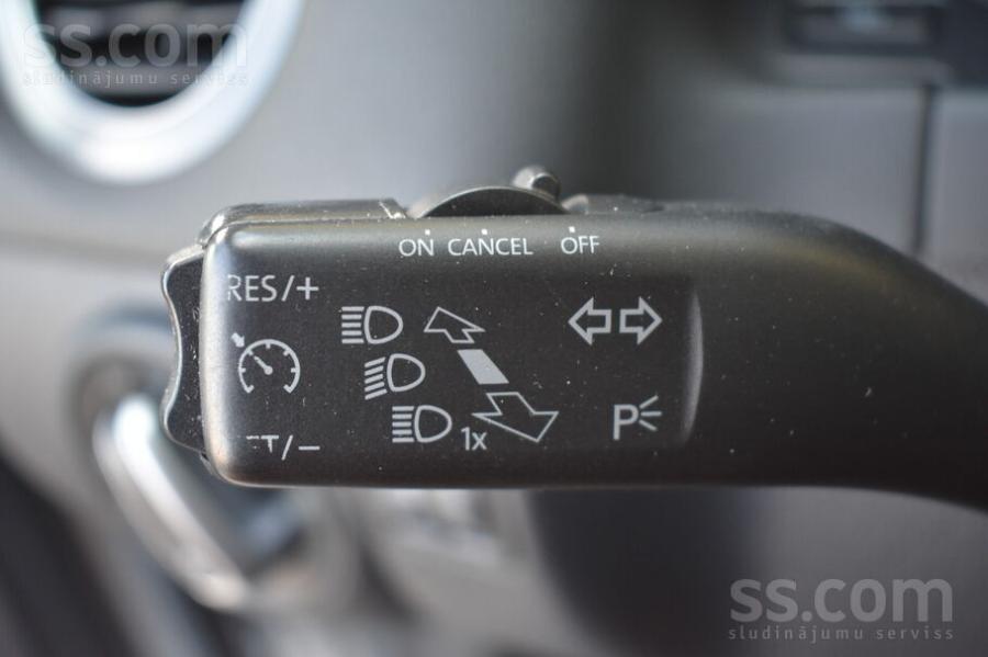 Pelēks Volkswagen Tiguan 2012 Talsi, ar dzinēja tilpumu 2.00 L un nobraukumu 148 tūkst. km par 8000 €, foto 13 vietnē AUTOMOTO.COM.LV