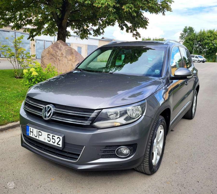 Pelēks Volkswagen Tiguan 2012 Šauļi, ar dzinēja tilpumu 2.00 L un nobraukumu 230 tūkst. km par 5990 €, foto 1 vietnē AUTOMOTO.COM.LV