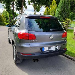 Pelēks Volkswagen Tiguan 2012 Šauļi, ar dzinēja tilpumu 2.00 L un nobraukumu 230 tūkst. km par 5990 €, foto 6 vietnē AUTOMOTO.COM.LV