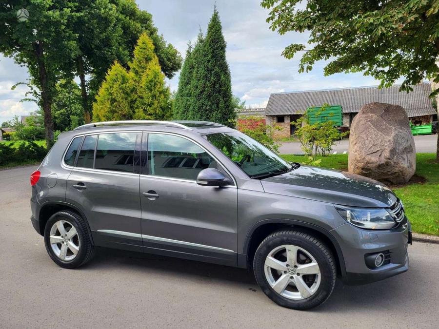 Pelēks Volkswagen Tiguan 2012 Šauļi, ar dzinēja tilpumu 2.00 L un nobraukumu 230 tūkst. km par 5990 €, foto 13 vietnē AUTOMOTO.COM.LV