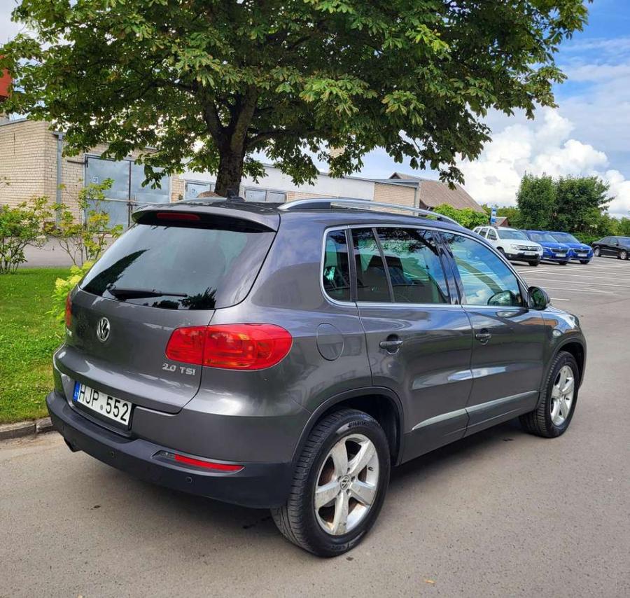 Pelēks Volkswagen Tiguan 2012 Šauļi, ar dzinēja tilpumu 2.00 L un nobraukumu 230 tūkst. km par 5990 €, foto 15 vietnē AUTOMOTO.COM.LV