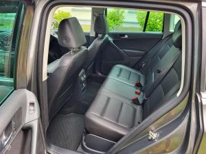 Pelēks Volkswagen Tiguan 2012 Šauļi, ar dzinēja tilpumu 2.00 L un nobraukumu 230 tūkst. km par 5990 €, foto 20 vietnē AUTOMOTO.COM.LV