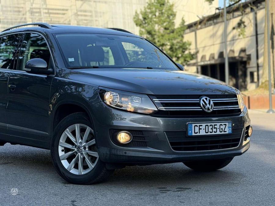 Grey Volkswagen Tiguan 2012 in Taurage, with an engine capacity of 1.97 L and mileage of 185 thousand km for 8300 €, photo 11 on AUTOMOTO.COM.LV