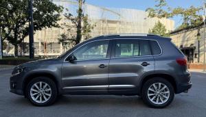 Grey Volkswagen Tiguan 2012 in Taurage, with an engine capacity of 1.97 L and mileage of 185 thousand km for 8300 €, photo 15 on AUTOMOTO.COM.LV