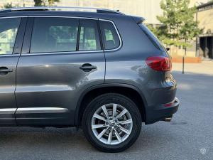 Grey Volkswagen Tiguan 2012 in Taurage, with an engine capacity of 1.97 L and mileage of 185 thousand km for 8300 €, photo 17 on AUTOMOTO.COM.LV