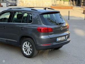 Grey Volkswagen Tiguan 2012 in Taurage, with an engine capacity of 1.97 L and mileage of 185 thousand km for 8300 €, photo 21 on AUTOMOTO.COM.LV