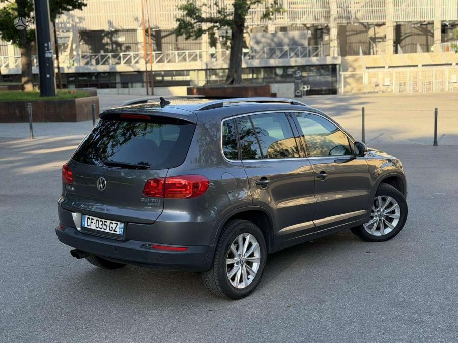 Grey Volkswagen Tiguan 2012 in Taurage, with an engine capacity of 1.97 L and mileage of 185 thousand km for 8300 €, photo 25 on AUTOMOTO.COM.LV