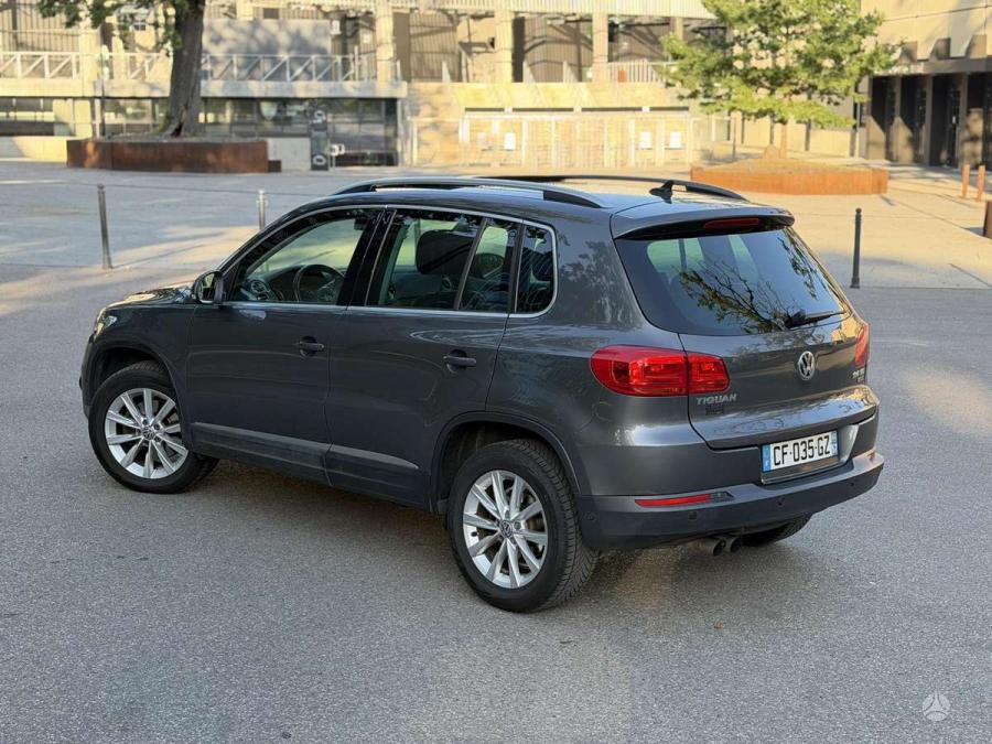 Grey Volkswagen Tiguan 2012 in Taurage, with an engine capacity of 1.97 L and mileage of 185 thousand km for 8300 €, photo 27 on AUTOMOTO.COM.LV