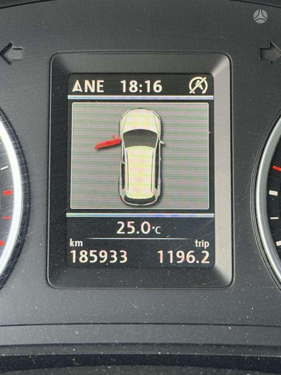 Grey Volkswagen Tiguan 2012 in Taurage, with an engine capacity of 1.97 L and mileage of 185 thousand km for 8300 €, photo 44 on AUTOMOTO.COM.LV