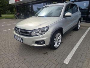 Grey Volkswagen Tiguan 2012 in Vilnius, with an engine capacity of 2.00 L and mileage of 242 thousand km for 4300 €, photo 4 on AUTOMOTO.COM.LV