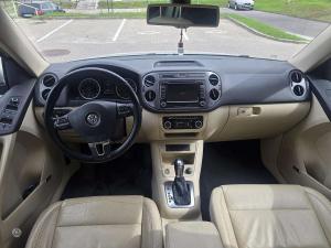 Grey Volkswagen Tiguan 2012 in Vilnius, with an engine capacity of 2.00 L and mileage of 242 thousand km for 4300 €, photo 9 on AUTOMOTO.COM.LV